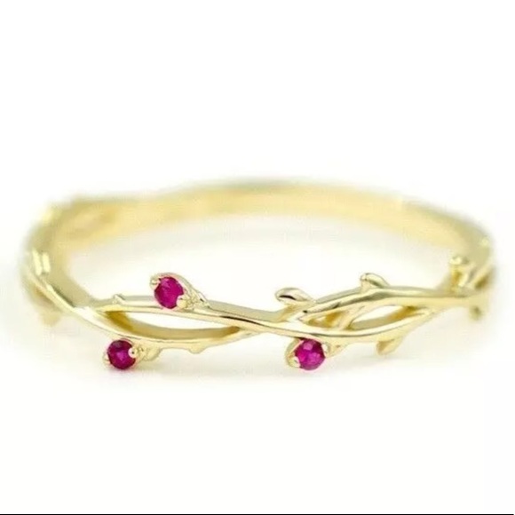 everrealli | Jewelry | New 8k Yellow Gold Ruby Rose Twist Vine Ring ...